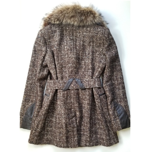 Via Spiga | Jackets & Coats | Via Spiga Wool Blend Coat With Raccoon ...